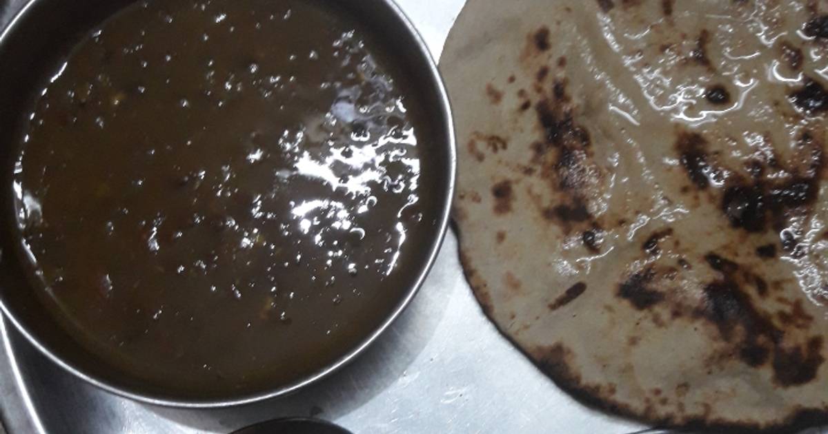 Kali masoor ki daal aur roti Recipe by Himanshu - Cookpad