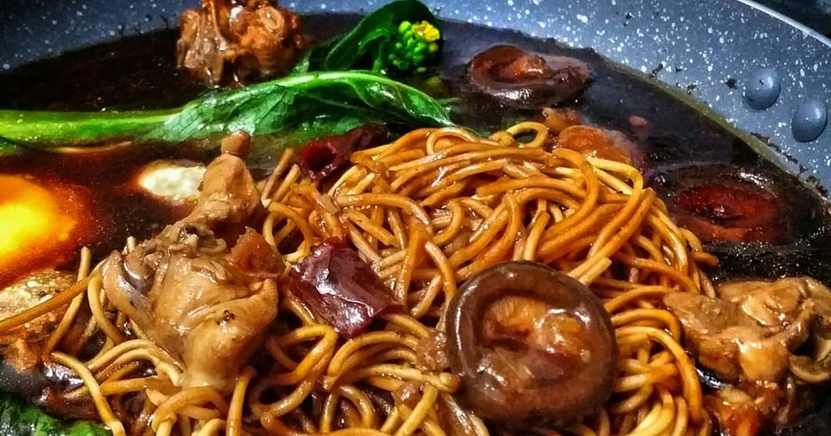 Resipi Sizzling Yee Mee oleh Mamamikael Oven - Cookpad