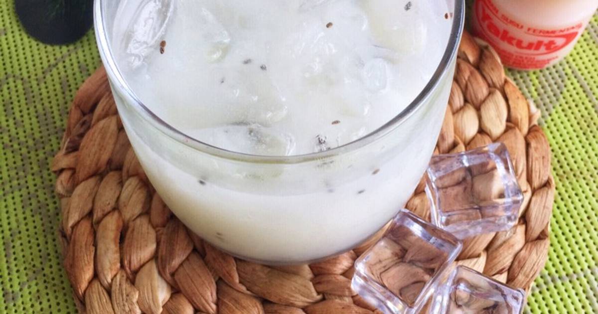 Resep Es Susu Yakult Chiaseed oleh Lse Lusia - Cookpad