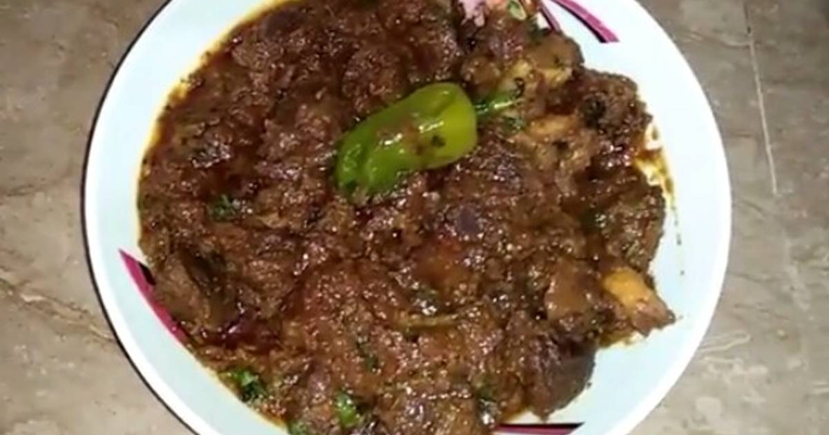 Camel curry | Rosted camel Recipe by Maria's kitchen - Cookpad