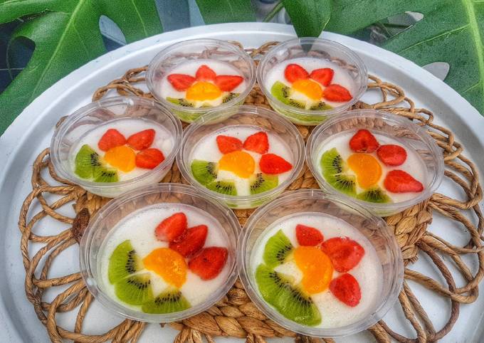 Resep Puding sutra Buah oleh maretha rizky - Cookpad