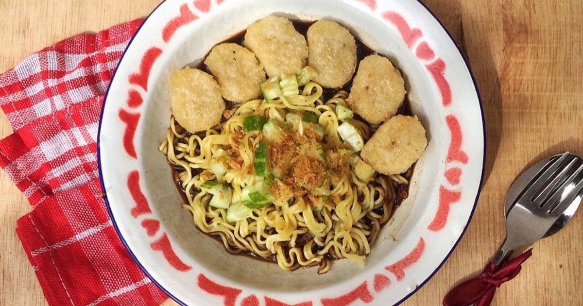 Resep Rujak Mie oleh Hesti Hauraa Yusuf - Cookpad