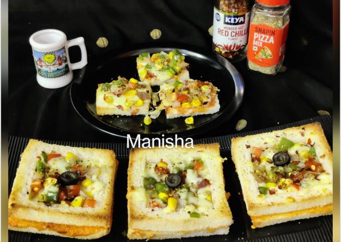 Squizza (Square Bread Pizza) Recipe by Manisha Malvi Angaitkar - Cookpad