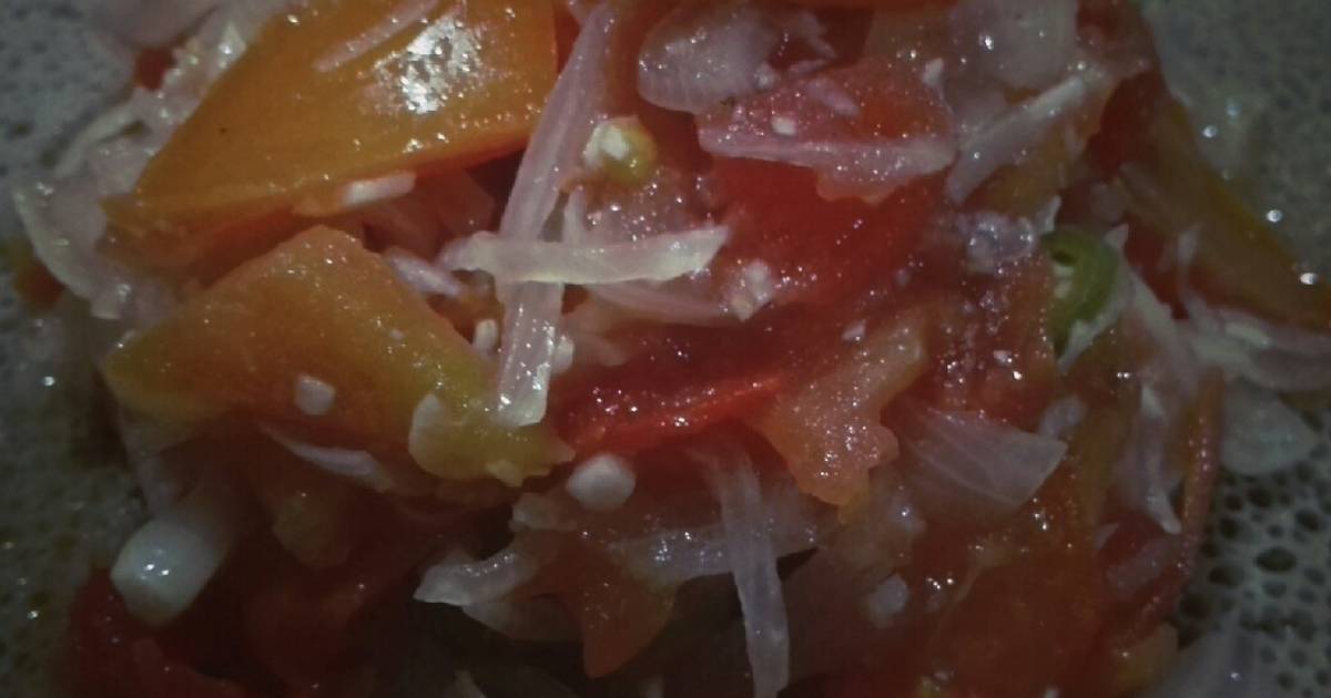 My cooked tomato Recipe by Fikeropia - Cookpad