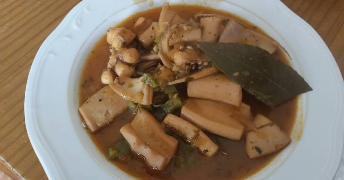 Potas en salsa Receta de Maria Del Carmen Robles Rodriguez- Cookpad