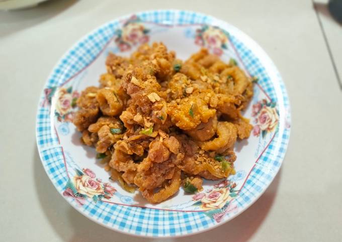 Resep Cumi krispy telur asin oleh Tata P. Sunda - Cookpad