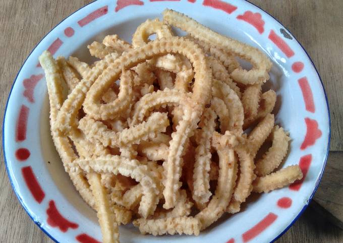 Resep Kue Akar Kelapa oleh LinaKuw - Cookpad