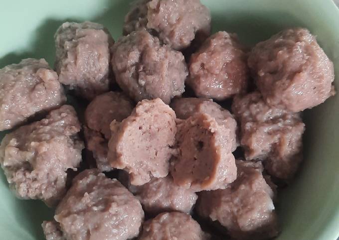 Resep Bakso Sapi oleh Debi Riana - Cookpad