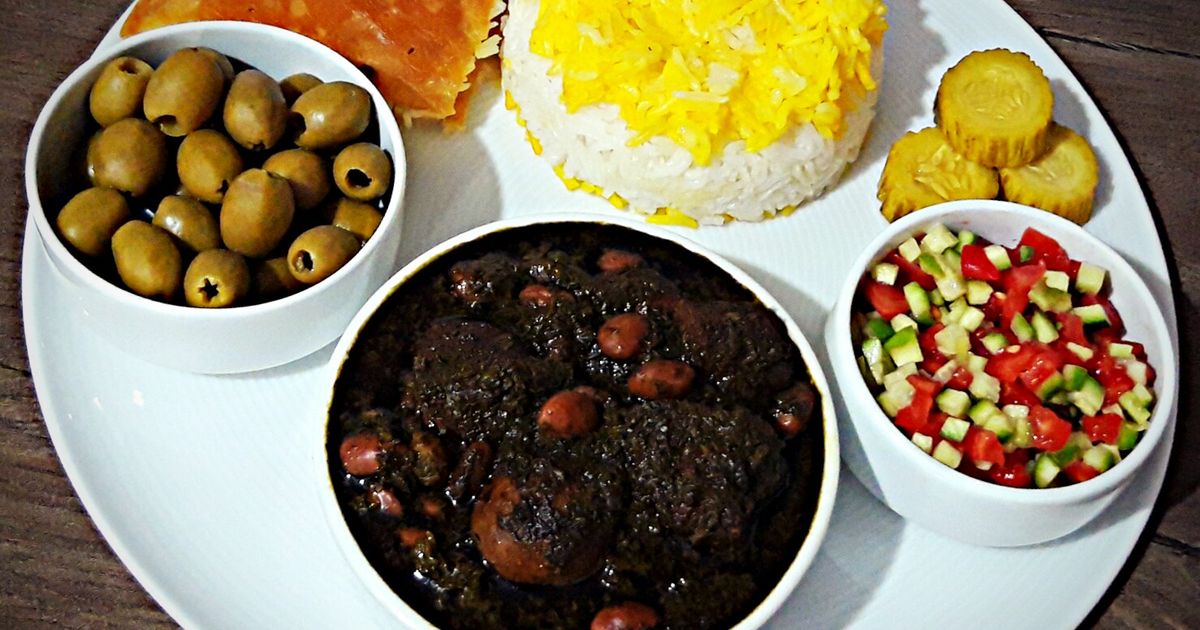 طرز تهیه قرمه سبزی با لوبیا چیتی ساده و خوشمزه توسط Mahnoosh - کوکپد