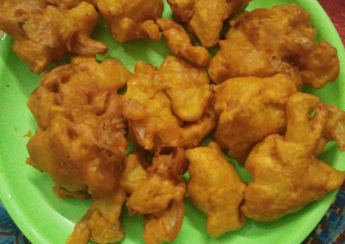 Kanda bhajia Recipe by Manpreet Kaur - Cookpad