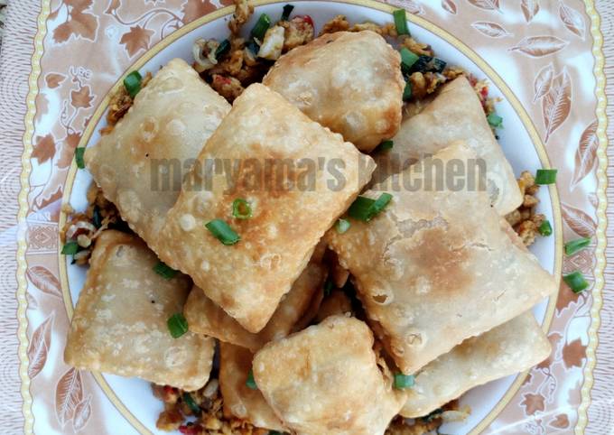 Egg perfecto/Moglai Recipe by Maryama's kitchen - Cookpad