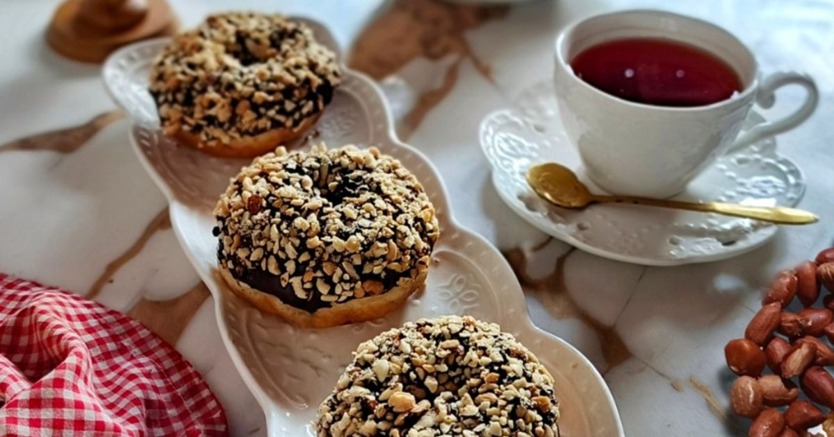 Resep donat coklat kacang rumahan enak dan mudah - Cookpad