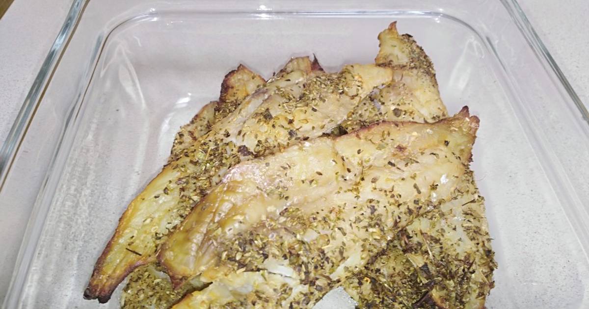 Filet de merluza al horno Receta de Gio Fuertes- Cookpad