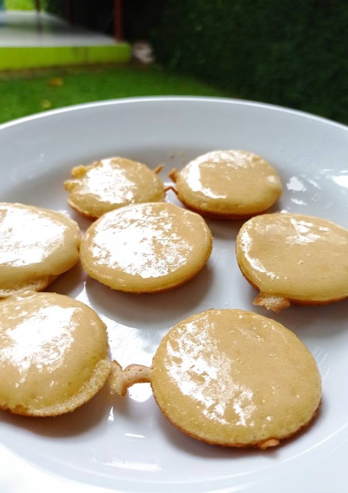 Resep Kue Cubit Abang-Abang Lumer Tanpa Bau Ragi oleh Bunda Ayesha - Cookpad