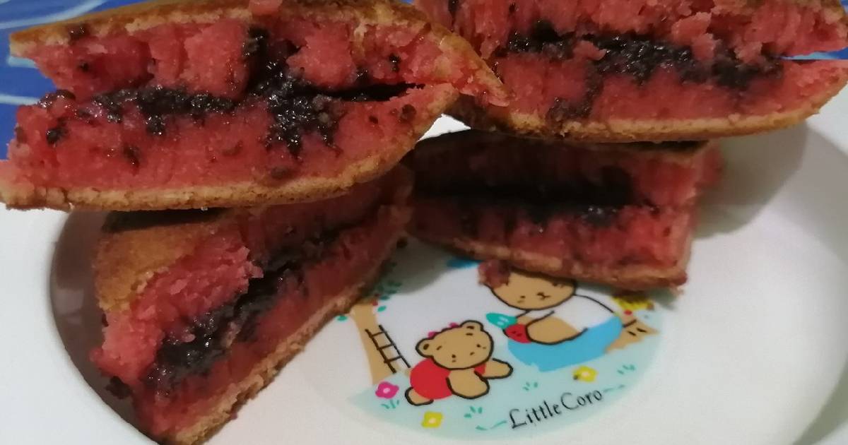 Resep Martabak red velvet pakai teflon no mixer oleh Lis Kusuma Salamah ...