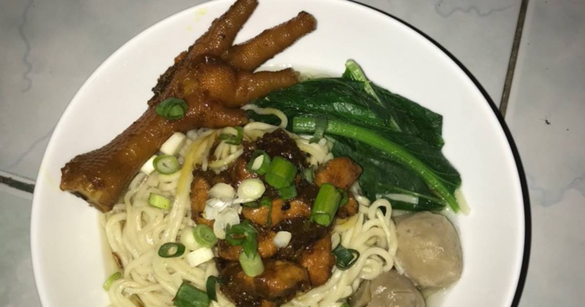 Resep Mie Ayam Abang Abang oleh Herlinda Kartika - Cookpad