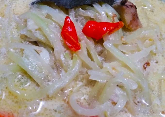 Resep Pepaya Gurih Susu oleh Mamake Fatimah Maryam - Cookpad