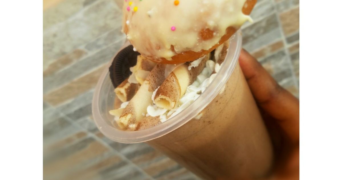 Oreo Freak Shake Recipe by Khabs kitchen - Cookpad