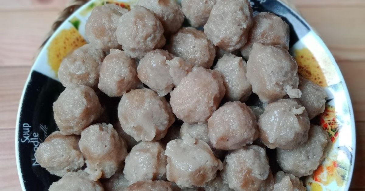 Resep Pentol Bakso Sapi Kenyal oleh MomsQueenKitchen - Cookpad