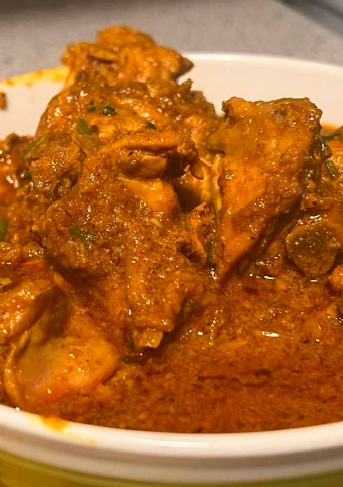 Butter chicken roast Recipe by Sarvat Hanif - Cookpad