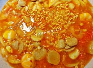 Resep seblak kuah lezat & pedas khas Bandung yang mudah dibuat!