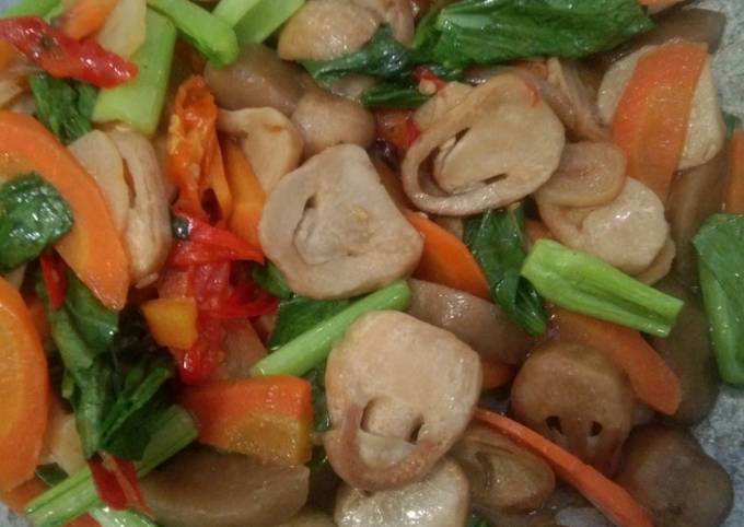 Resep Tumis jamur merang campur sayur 🍄🥕🌶 oleh Indah Sepdiana - Cookpad