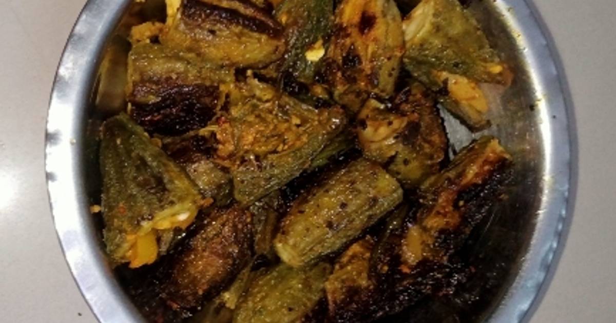 Stuffed karele Recipe by Kiara bhat - Cookpad