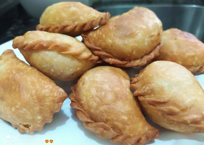 Resipi Karipap Inti Daging oleh Lini Gandai May - Cookpad