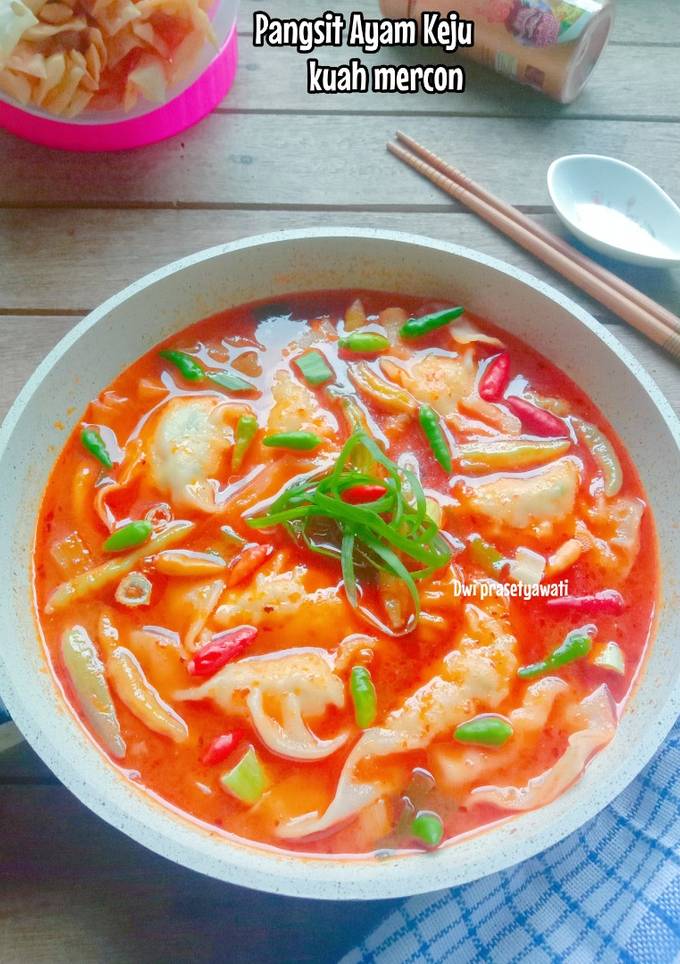 Resep PANGSIT AYAM KEJU kuah mercon oleh Dwi Prasetyawati - Cookpad