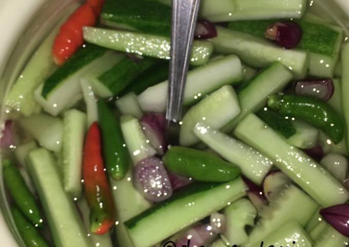Resep Acar Timun Segar oleh dpmentari - Cookpad