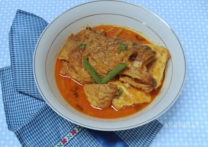 Resep Kare kakap tahu tempe oleh ayunabillarumaropen - Cookpad
