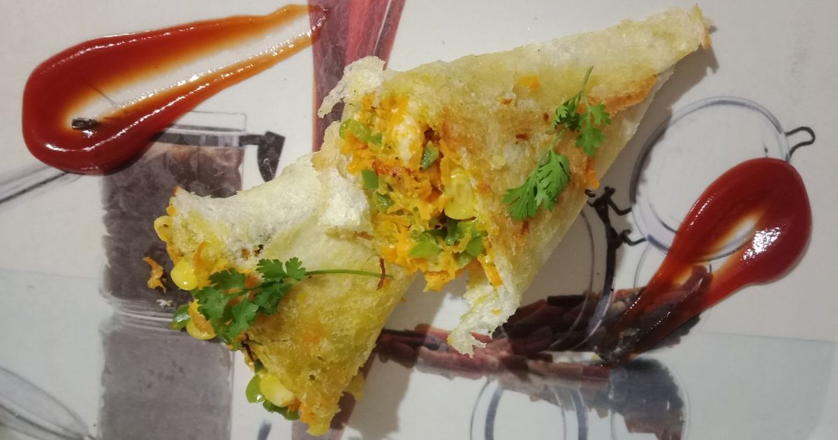 ब्रेड कोन सँडविच (Bread Cone Sandwich Recipe In Marathi) रेसिपी Annu ...