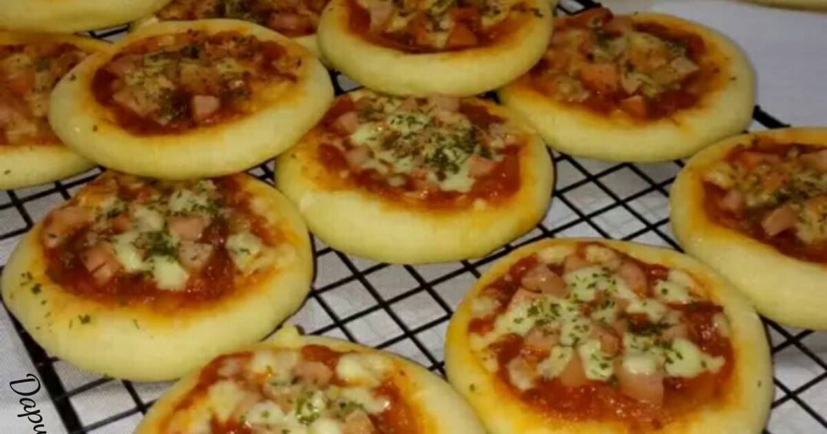 Resep Pizza Mini oleh Dapur Dien - Cookpad