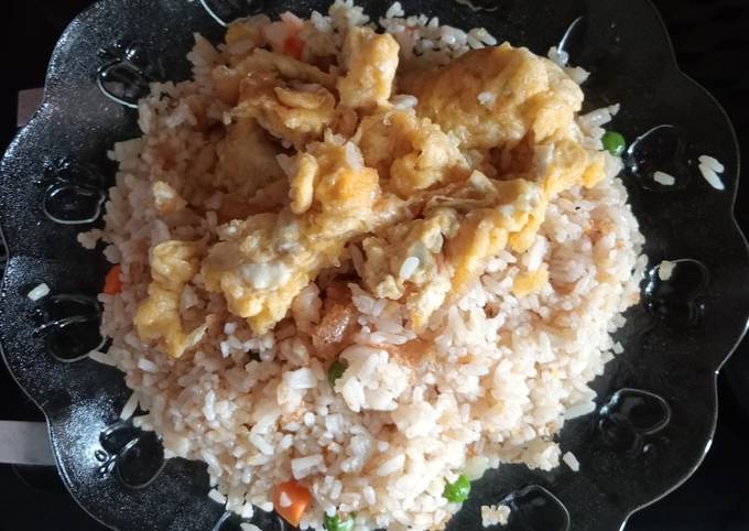 Resep NASI goreng telur oleh hendra lie - Cookpad