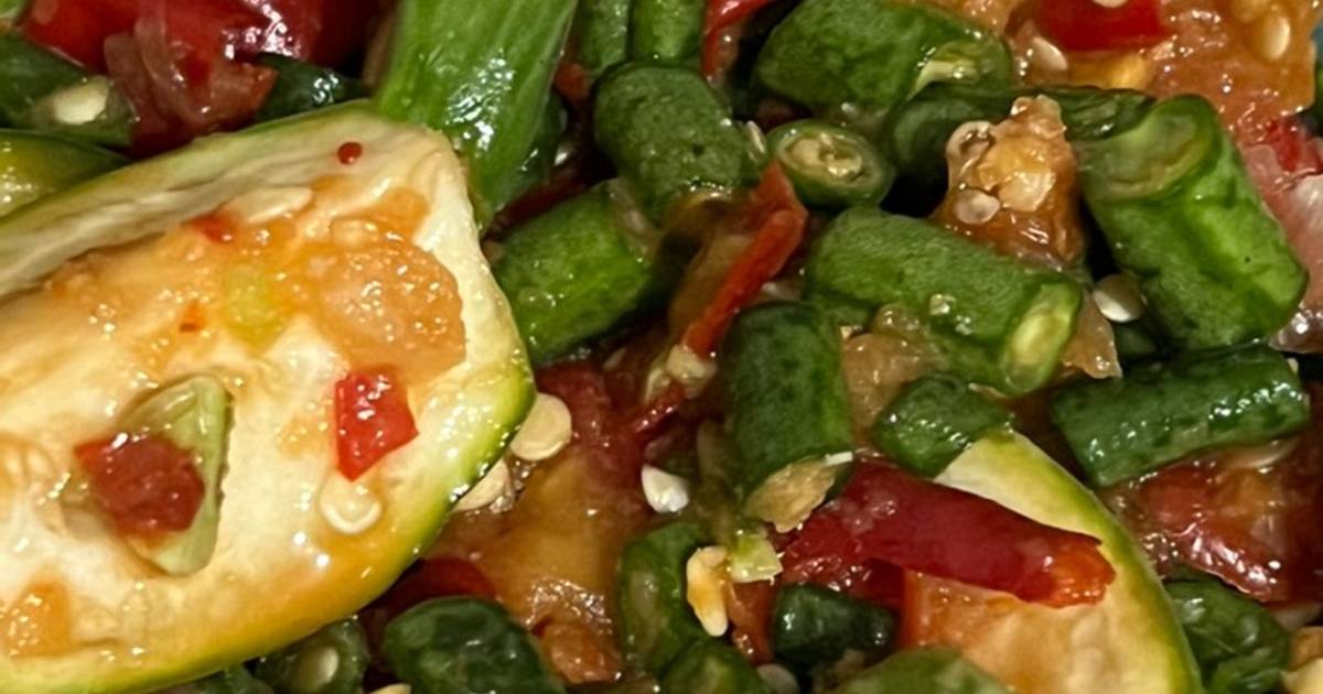 Resep Beberuk Terong dan kacang panjang oleh Dhea Hayashi Fazrin - Cookpad