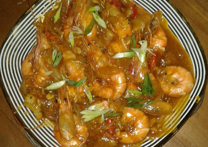 Resep Udang saos tiram oleh Umy Ambar - Cookpad