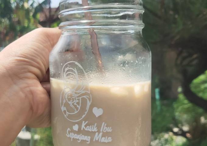 Resep Roasted Milk Tea (cuma 3 bahan) oleh BundaRafa - Cookpad