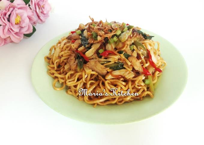 Resep Mie Goreng Cakalang oleh Maria’s Kitchen - Cookpad
