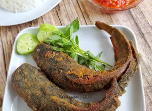 Resep lele crispy rumahan enak dan mudah - Cookpad
