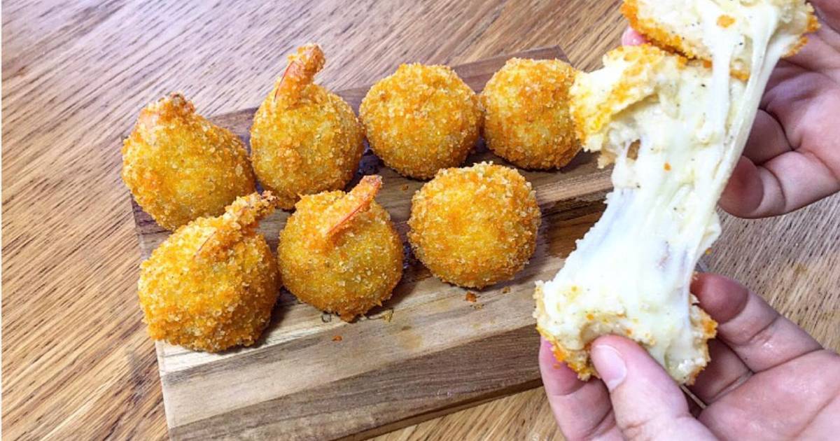 Resep Bola Kentang Udang & Mozarella oleh MUMU Baking - Cookpad