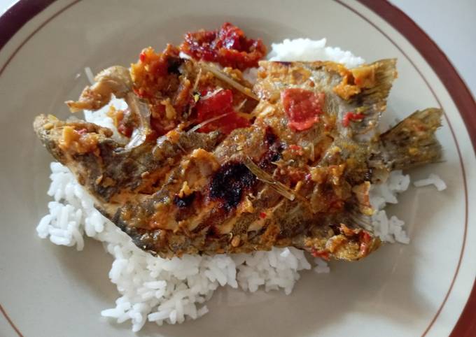 Resep Pepes iwak kiper oleh Tsania II - Cookpad