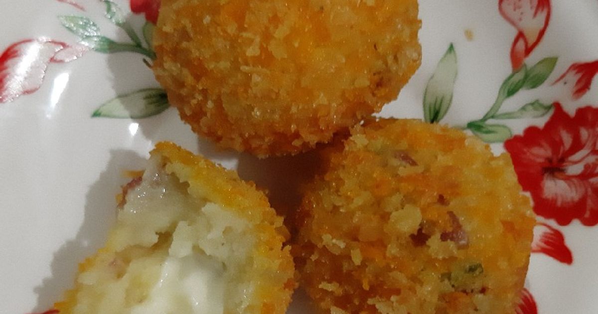 Resep Bola Bola Kentang Daging Asap oleh Elin Rinda - Cookpad