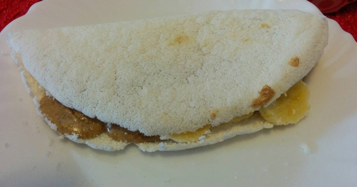 Tapioca de banana com pasta de amendoim Receita por Laura Beatriz de ...