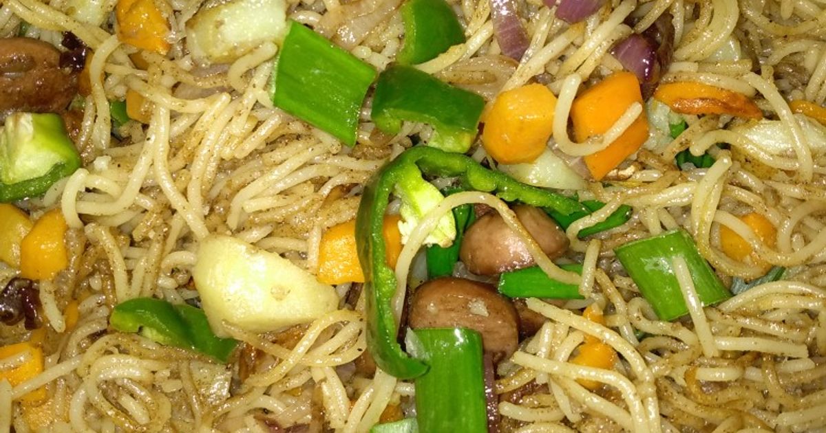 Fried Sphagetti Recipe by Ameena Abubakar - Cookpad