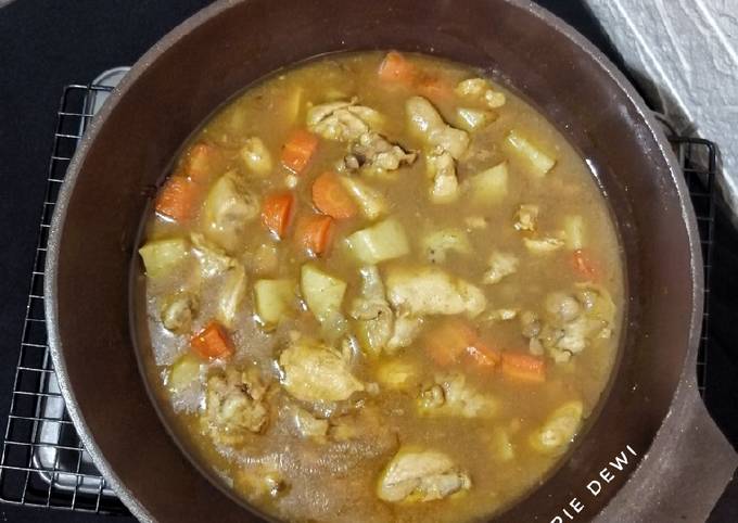 Resep Kari Ayam ala Jepang tanpa Santan (menggunakan bumbu instan) oleh ...