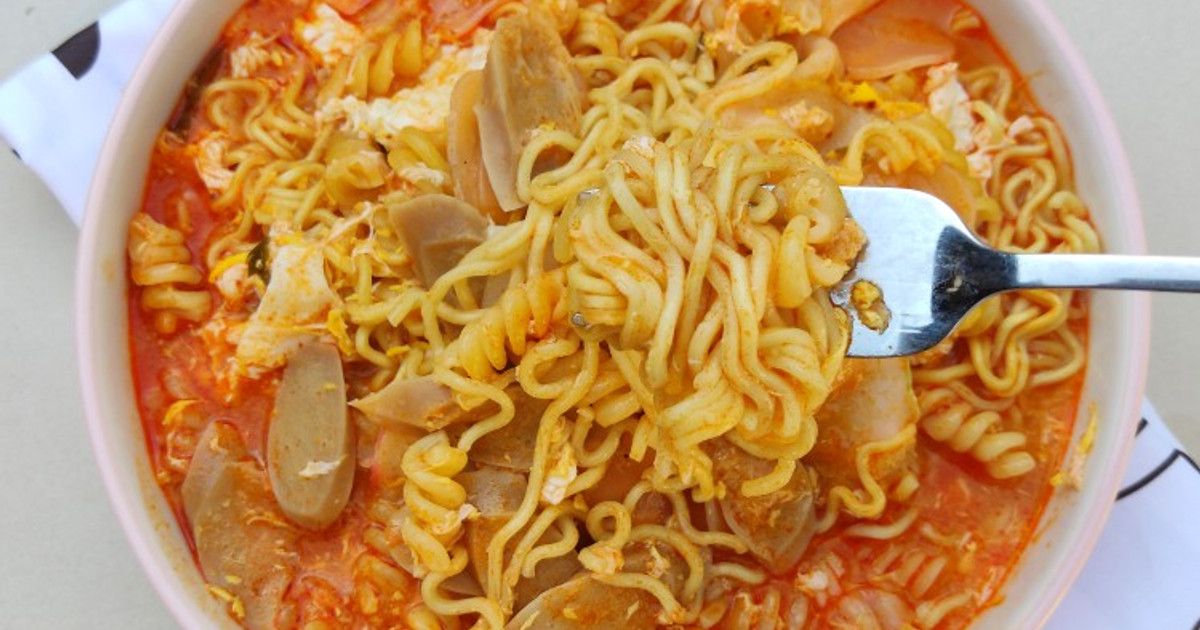 Resep Seblak Pasta Mie Instan oleh desmawati kuretangin - Cookpad