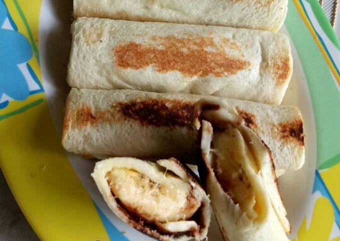 Resep Roti Tawar Pisang Coklat Keju oleh Tathaa MamiTa - Cookpad