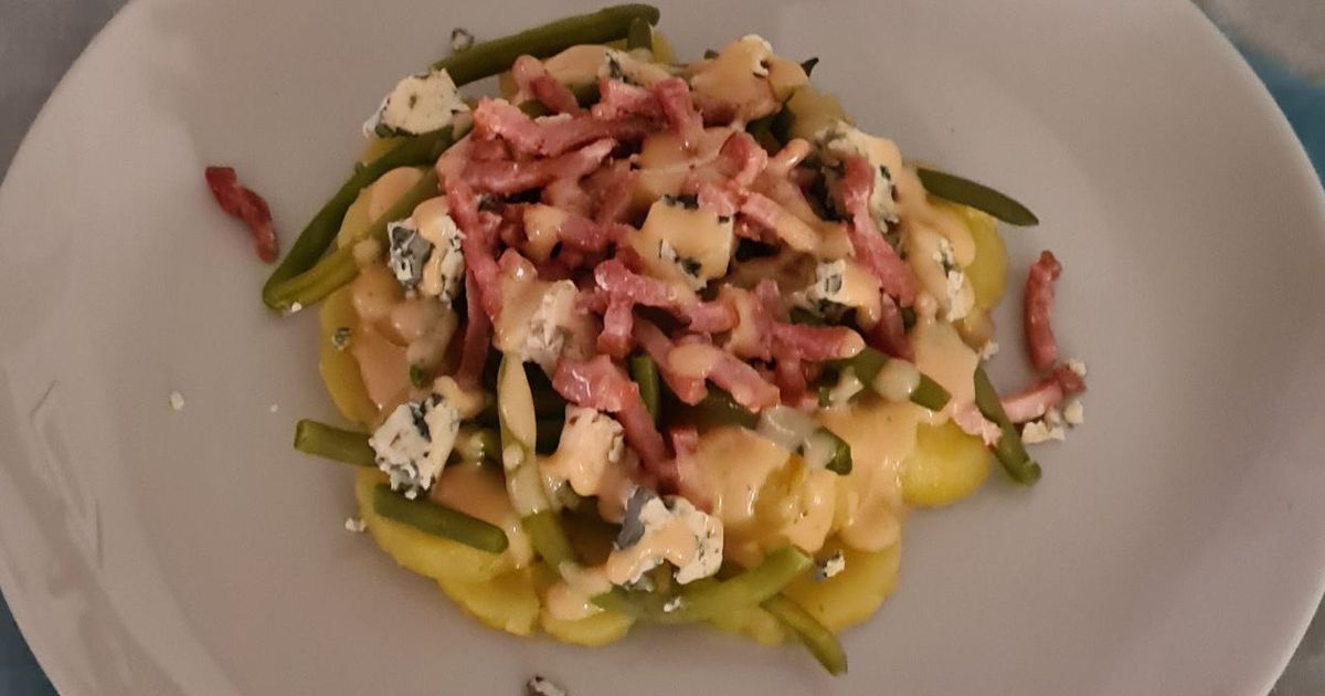 15 recettes faciles et rapides " pomme de terre fourme ambert " - Cookpad