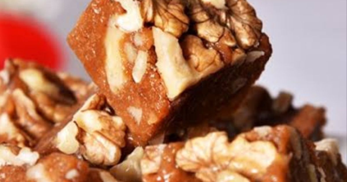 Walnut Burfi Recipe by Prajkta Gaikwad - Cookpad