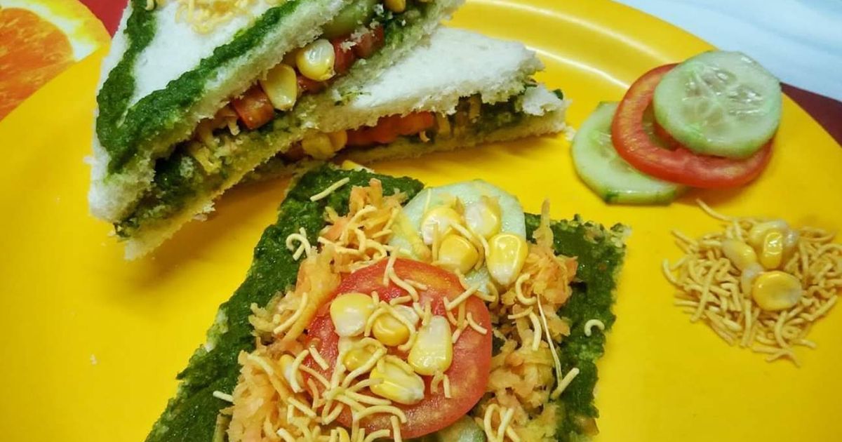 Coriander Chutney Veggie Corn Bhajia Sandwich Recipe by Satya Jha - Cookpad